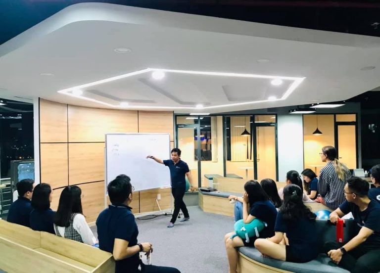 Base.vn - Hành trình 5 năm và "Nền tảng số xuất sắc" - Base Life