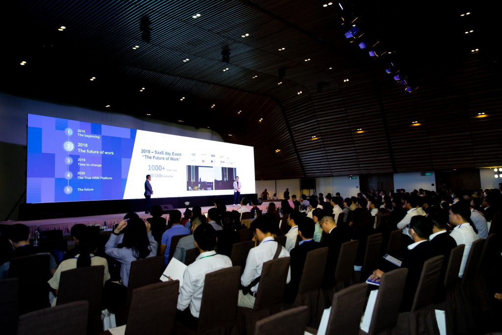 Base.vn - Hành trình 5 năm và "Nền tảng số xuất sắc" - Base Life